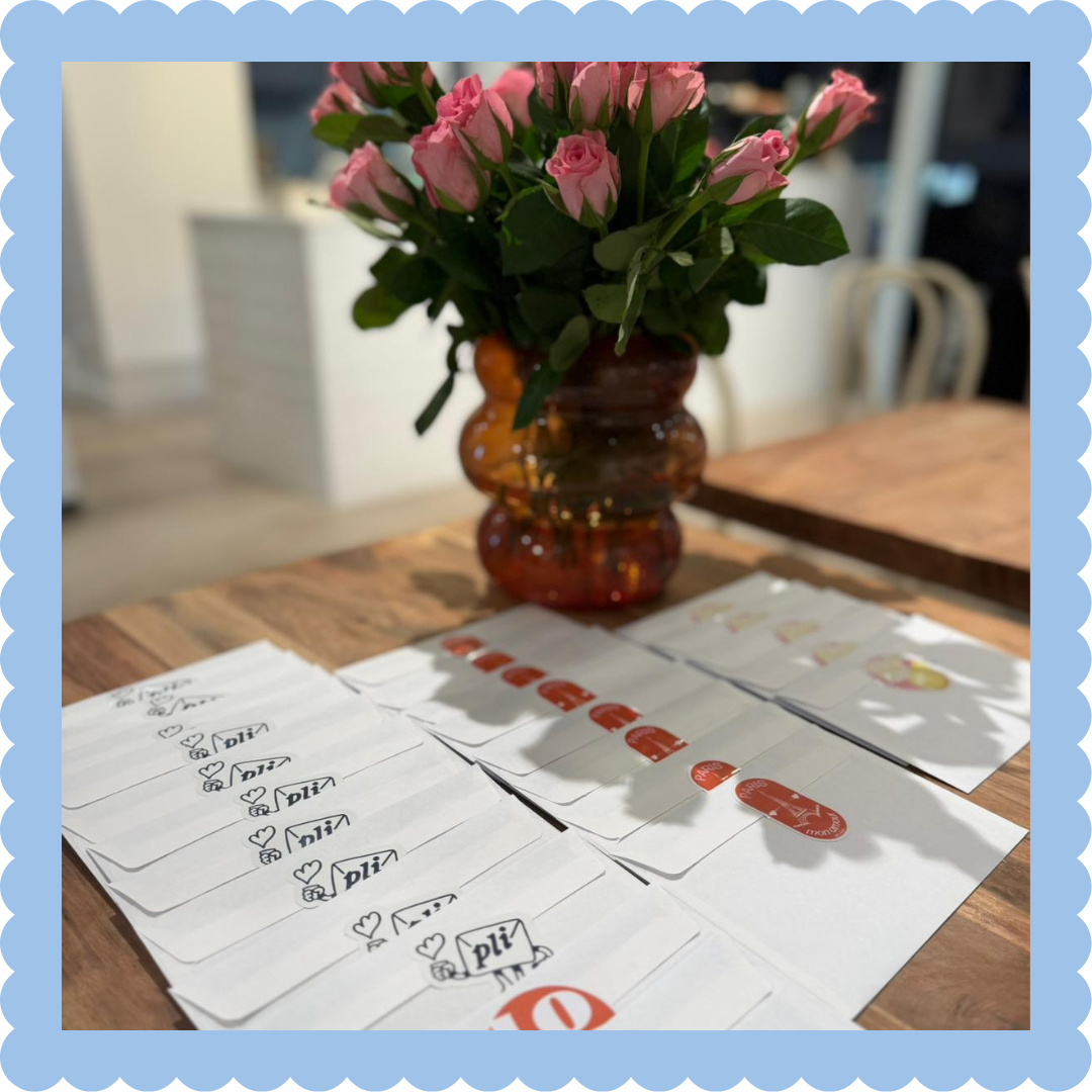 Mail Club of Café Pli - No. 1 January